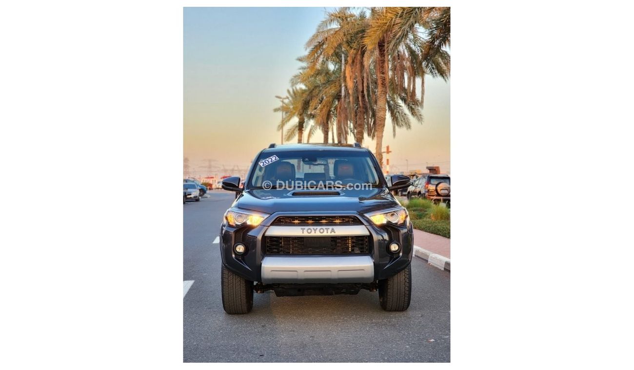 Used TOYOTA 4RUNNER TRD 2022 for sale in Dubai - 695415
