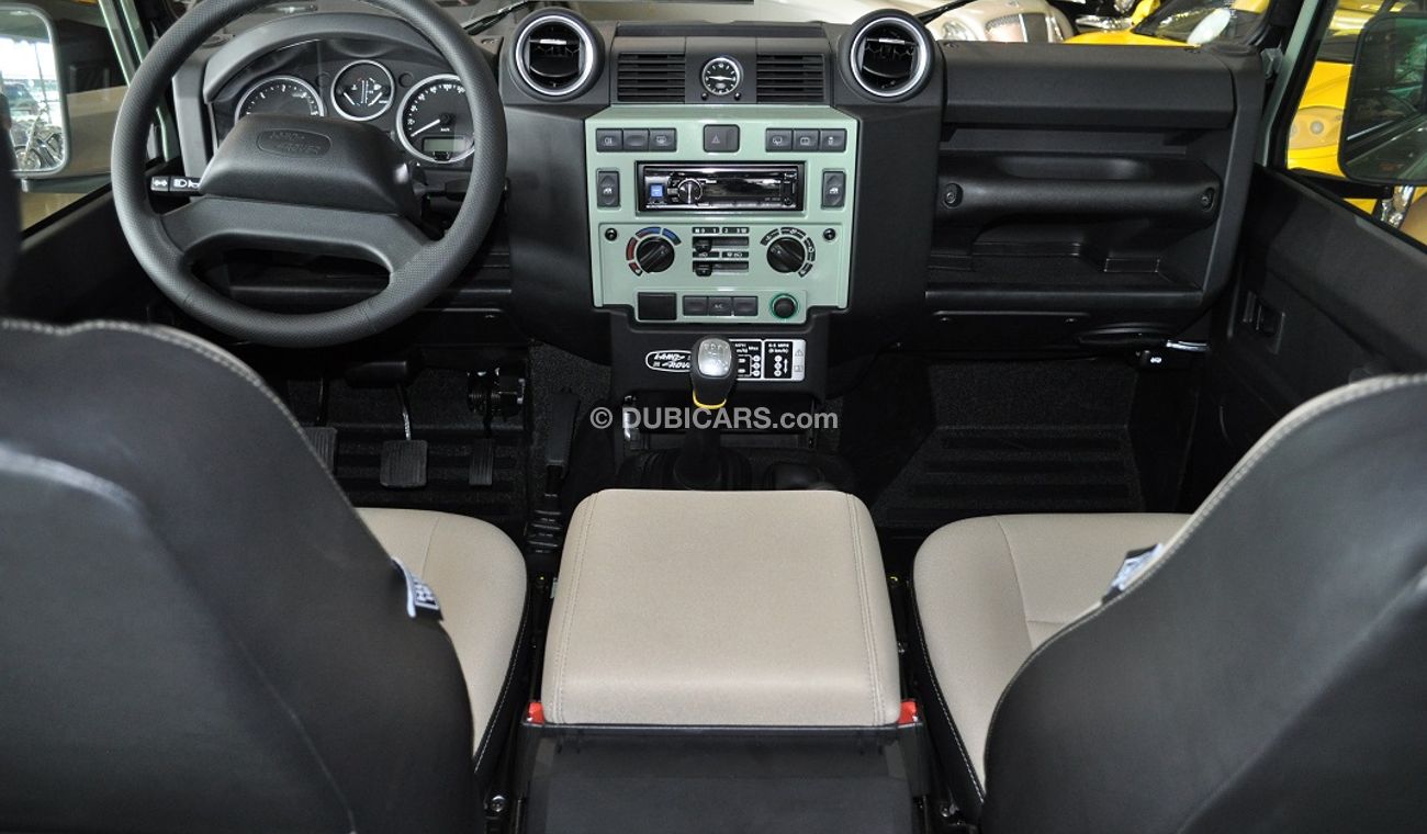 New Land Rover Defender 2016 for sale in Dubai - 69853