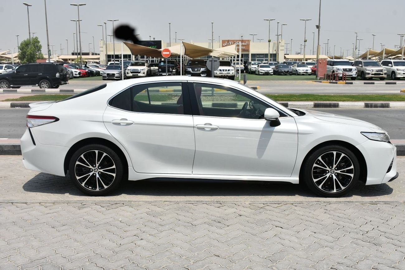 Used Toyota Camry CAMRY SPORT V-06 2020 GCC EXCELLENT CONDITION / WITH ...
