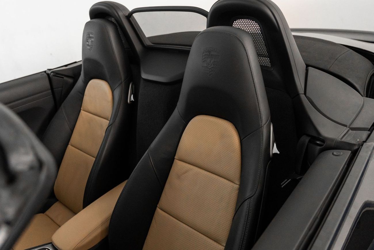 Used Porsche 718 Boxster Std 2.0L M/T Sport Chrono Package Plus / Full ...