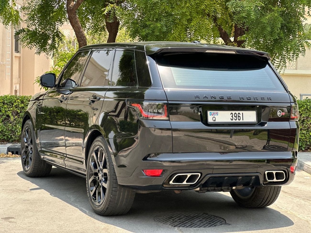 Used Land Rover Range Rover Sport Supercharged Gcc, V8, 2020 SVR Body ...