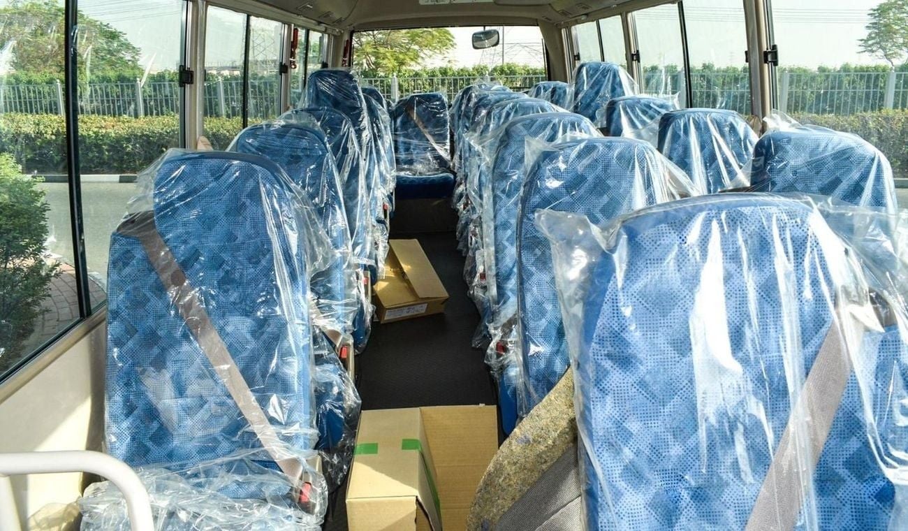 New Mitsubishi Rosa Fuso 30 seats 2024 for sale in Dubai - 800526