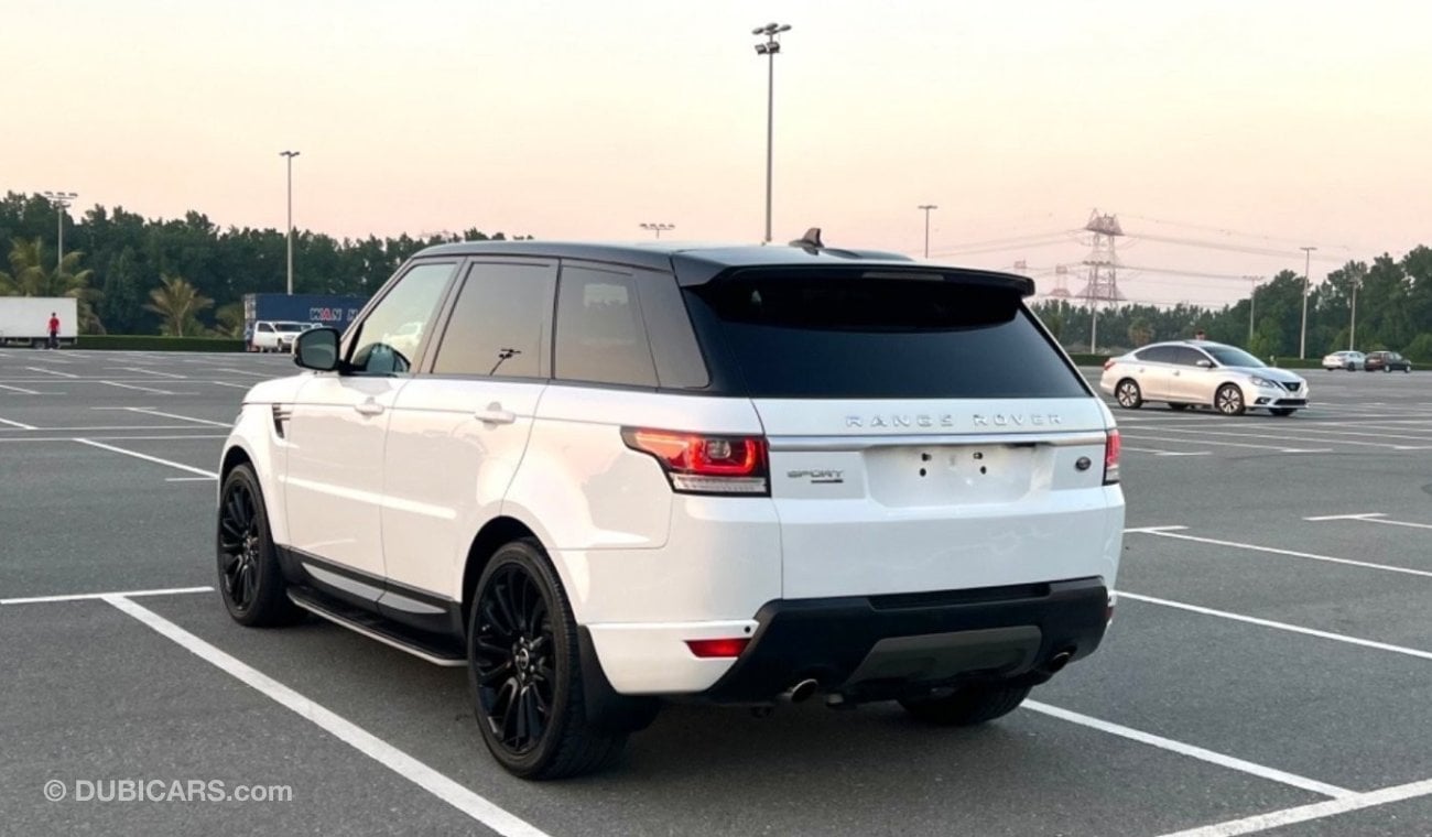 Used Land Rover Range Rover Sport 3.0L V6 2016 for sale in Sharjah - 691673