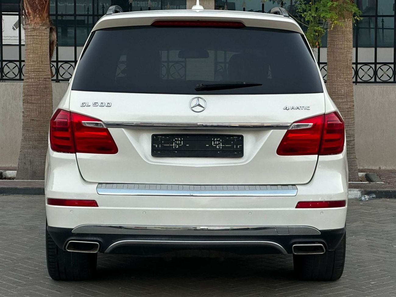 Used Mercedes-Benz GL 500 2015 for sale in Dubai - 743923