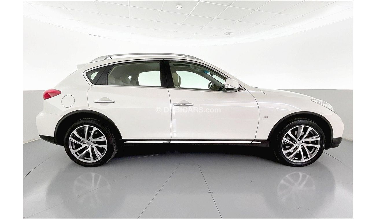 Used Infiniti QX50 Luxury 2016 for sale in Dubai - 609336