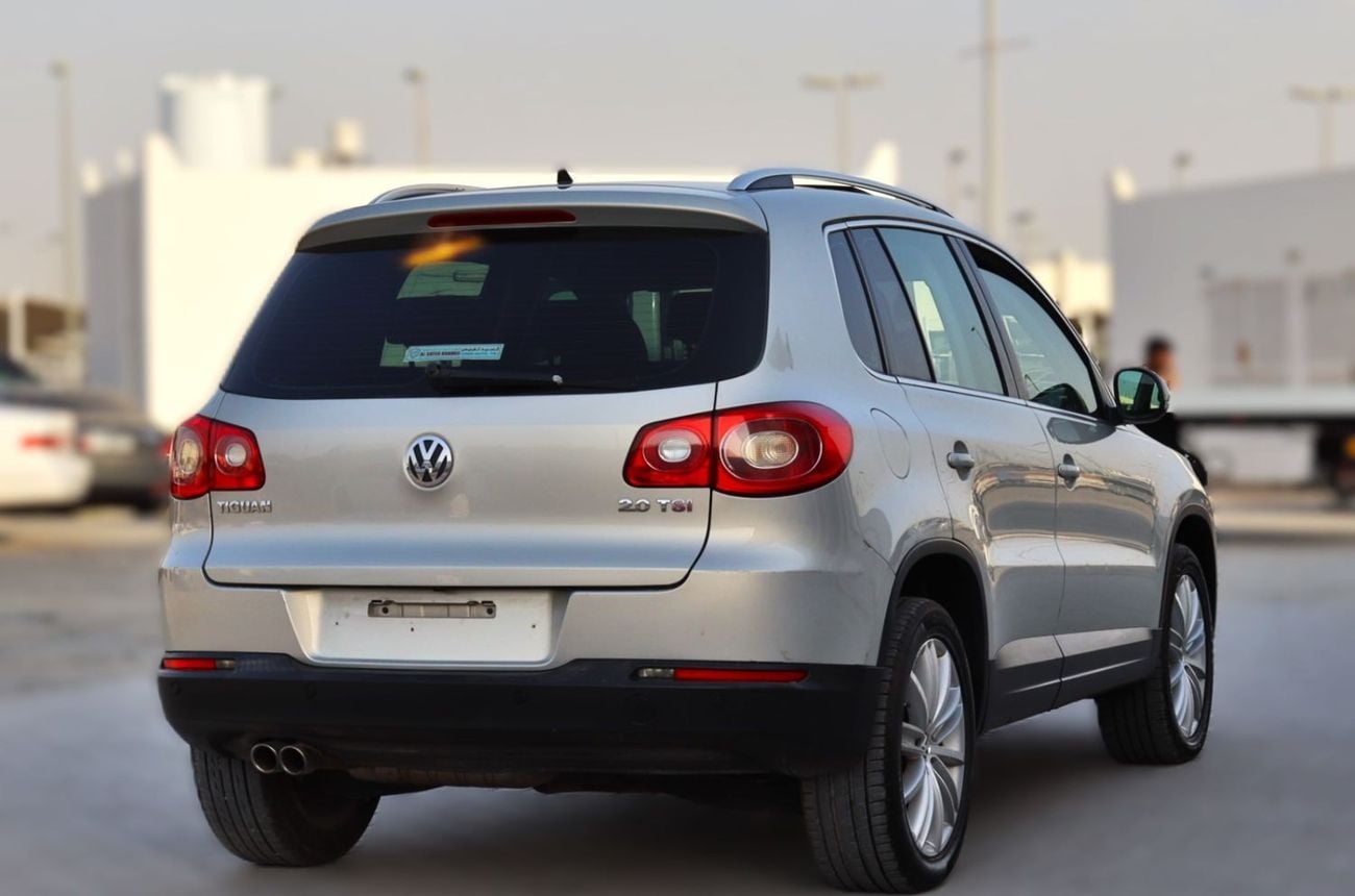 Used Volkswagen Tiguan 2010 2.0 GCC, in excellent condition 2010 for ...