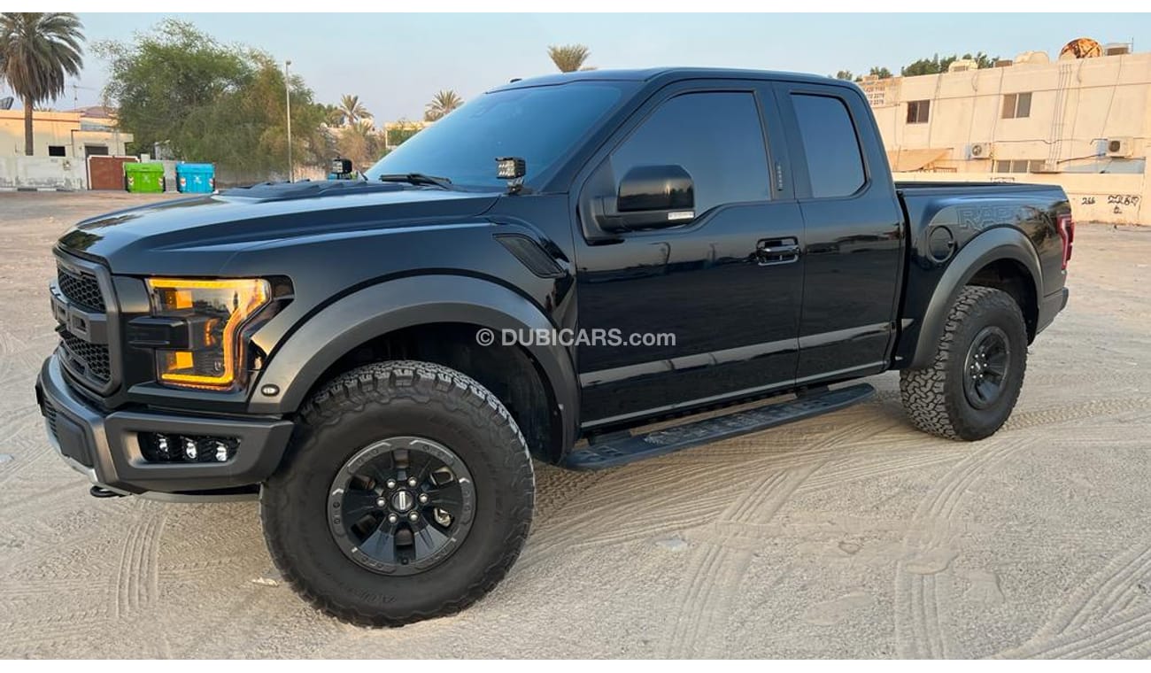 Used Ford F 150 Raptor Raptor 2017 for sale in Sharjah - 564369