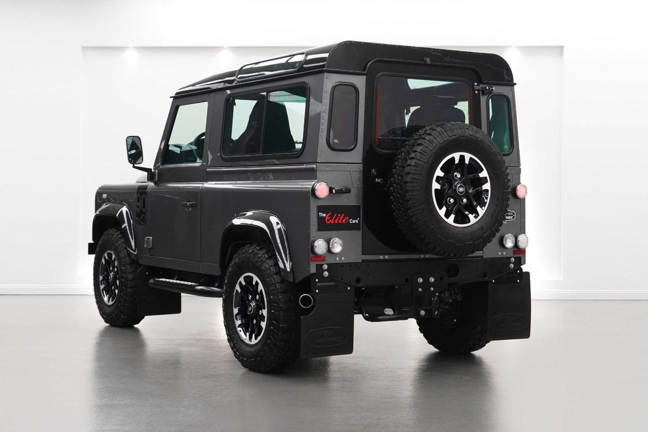 Used Land Rover Defender 2016 DEFENDER 90 / GCC / LOW MILEAGE / PERFECT ...