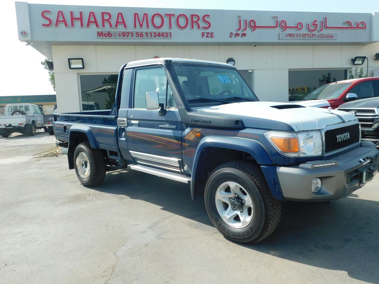 New Toyota Land Cruiser Pick Up 79 SC Pickup V8 4.5L TD Limited 4WD MT ...