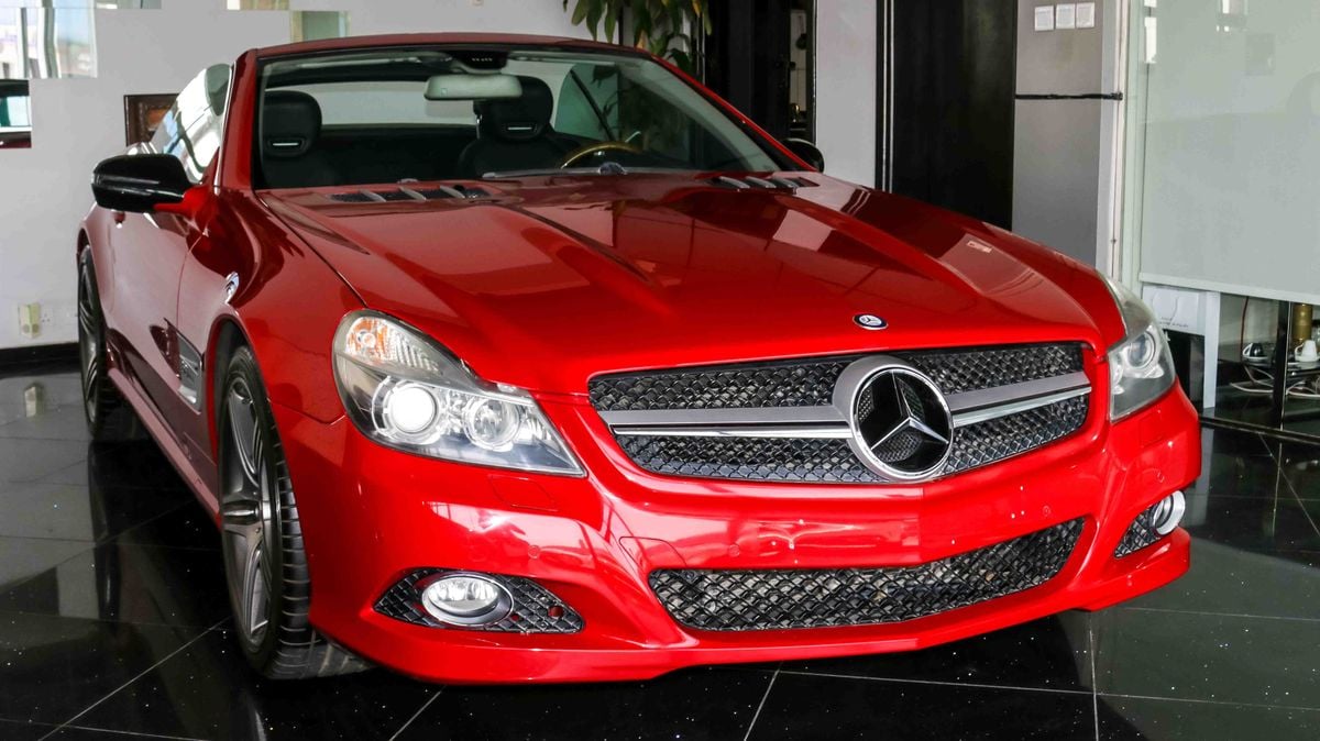 Mercedes-Benz SL 500 body kit sl63 for sale: AED 89,000. Red, 2009