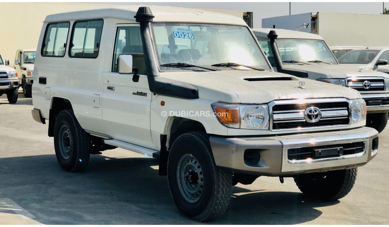 New Toyota Land Cruiser Hard Top 3-DOORS 4.5L DIESEL 4WD 2022 2022 for sale in Dubai - 551645