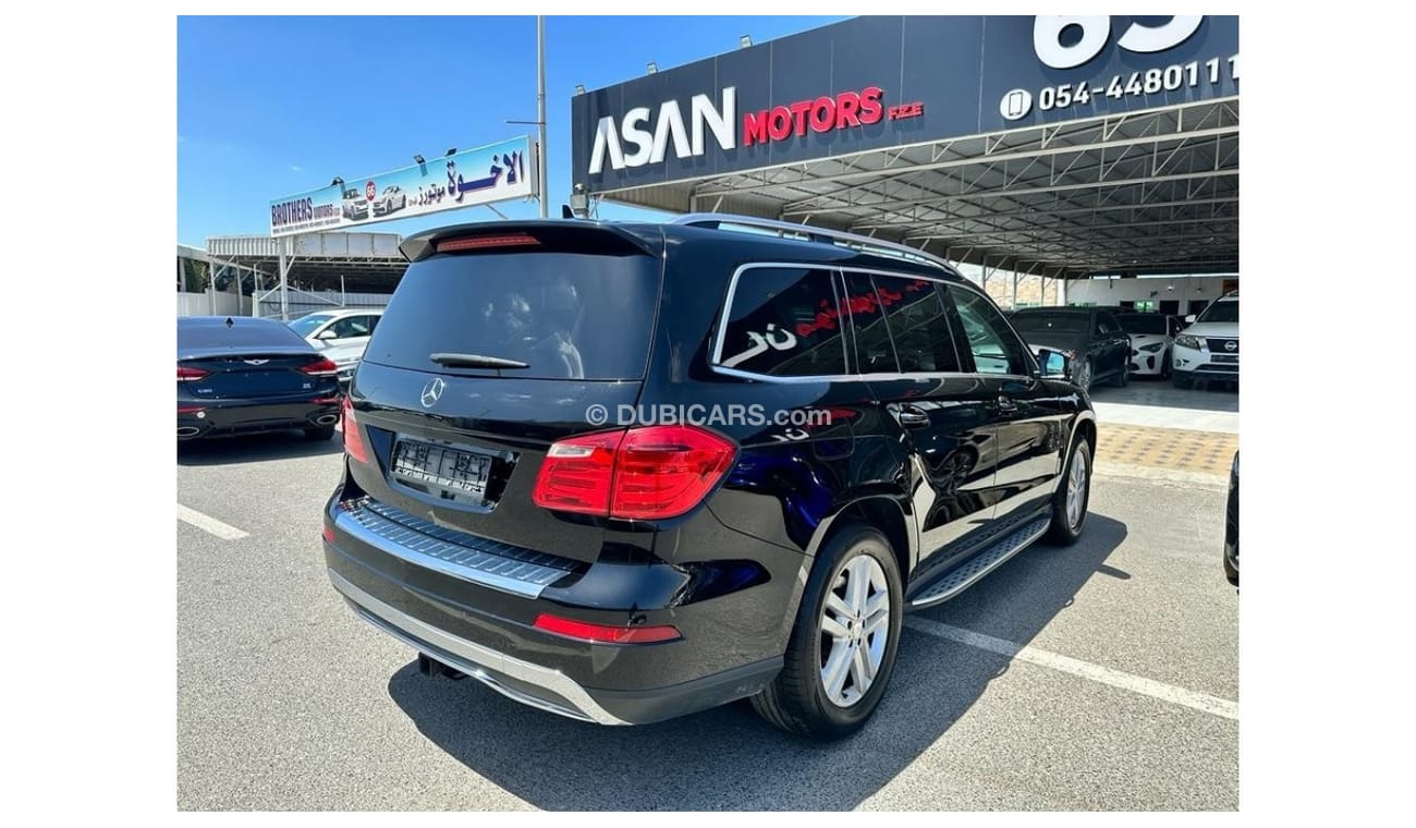 Used Mercedes-Benz GL 450 2016 for sale in Dubai - 610100