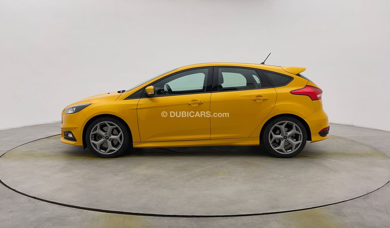 Used Ford Focus ST 2000 2018 for sale in Dubai - 484420