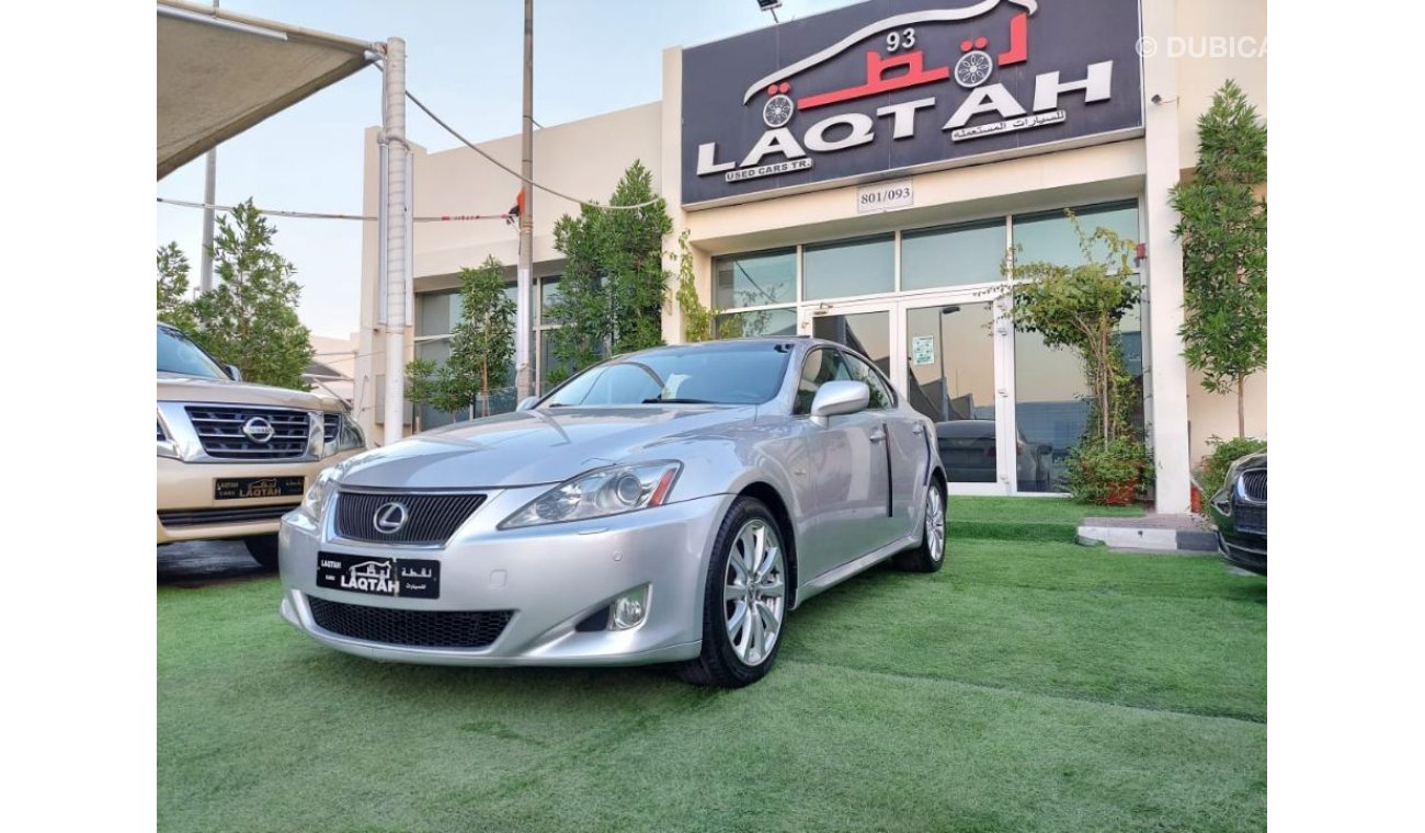 Used Lexus IS300 2007 for sale in Sharjah - 402411