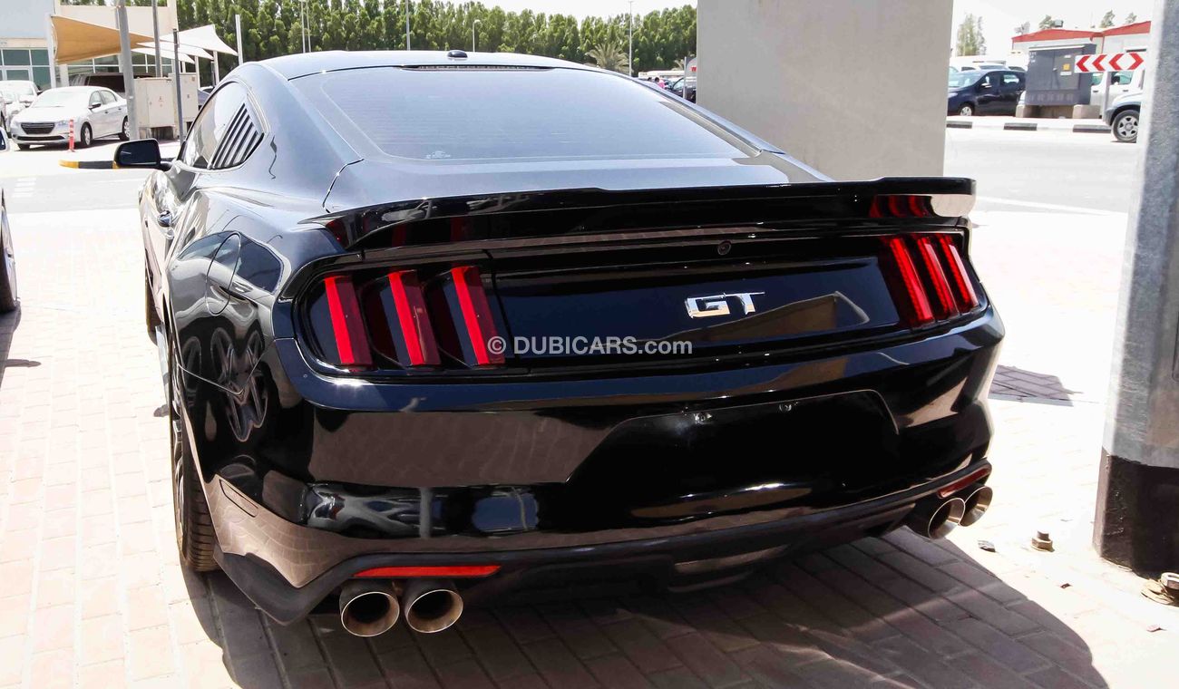 Used Ford Mustang GT 5.0 2015 for sale in Dubai - 116937