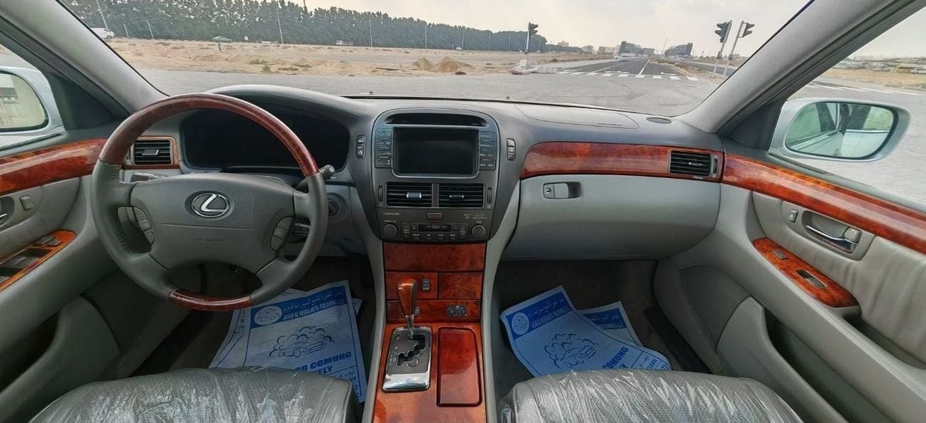Used Lexus LS430 Lexus Ls 430 Model 2005 2005 for sale in Sharjah - 817962