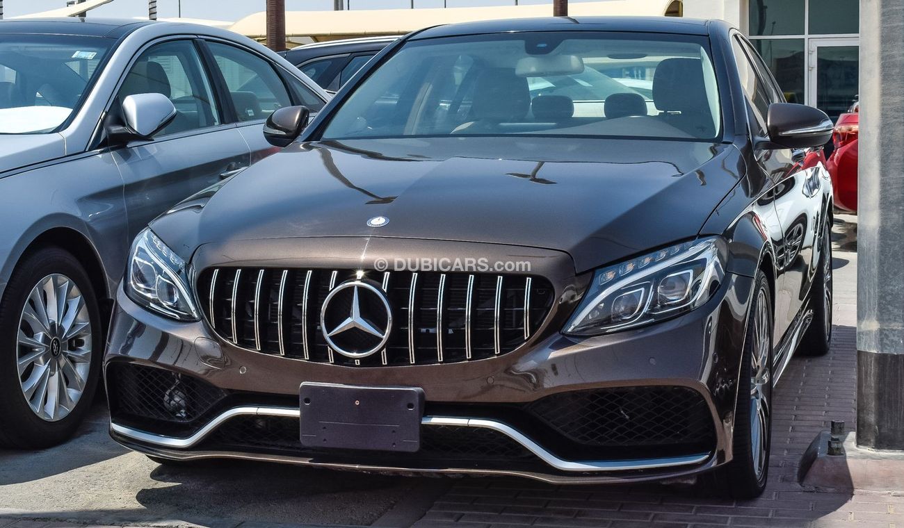 Used Mercedes-Benz C200 2015 for sale in Dubai - 263286