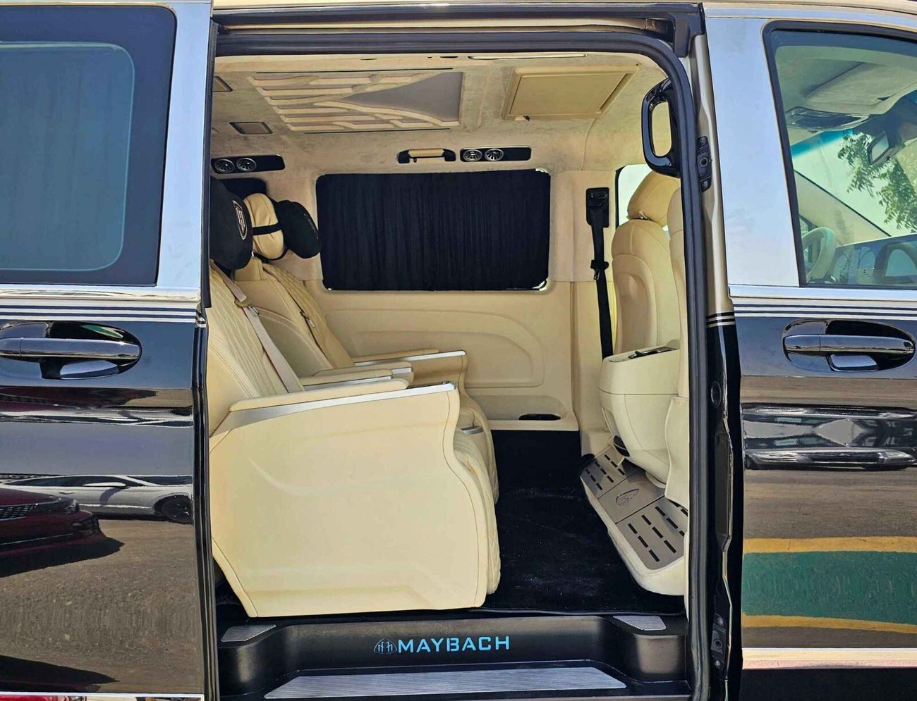 Used Mercedes-Benz Vito MAYBACH V4 DIESEL/ VIP CUSTOMIZATION/ LOT ...