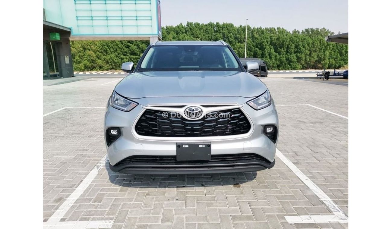 Used Toyota Highlander XLE - 2023 - Silver 2023 for sale in Sharjah ...