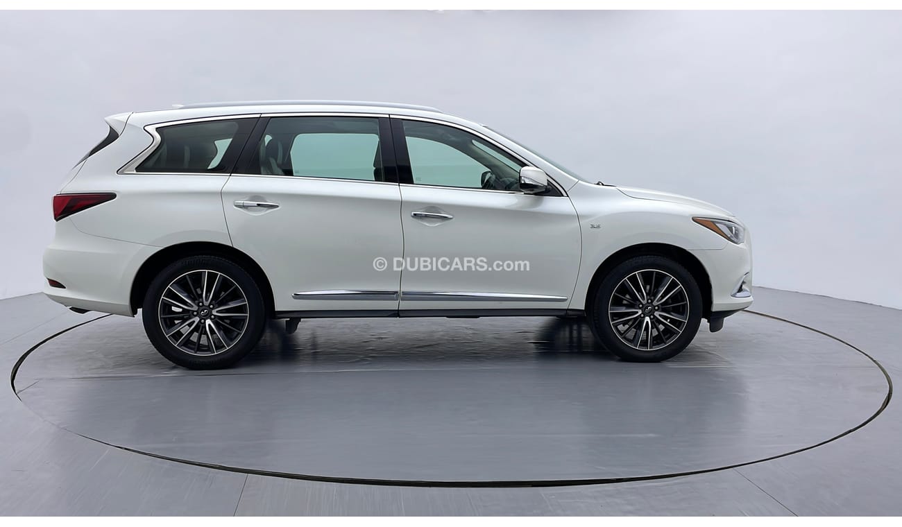 مستعملة إنفينيتي QX60 LUXE SENSORY 3.5 | +مع الضمان | كمان تم فحص ١٥٠ 2020 للبيع في دبي - 572267