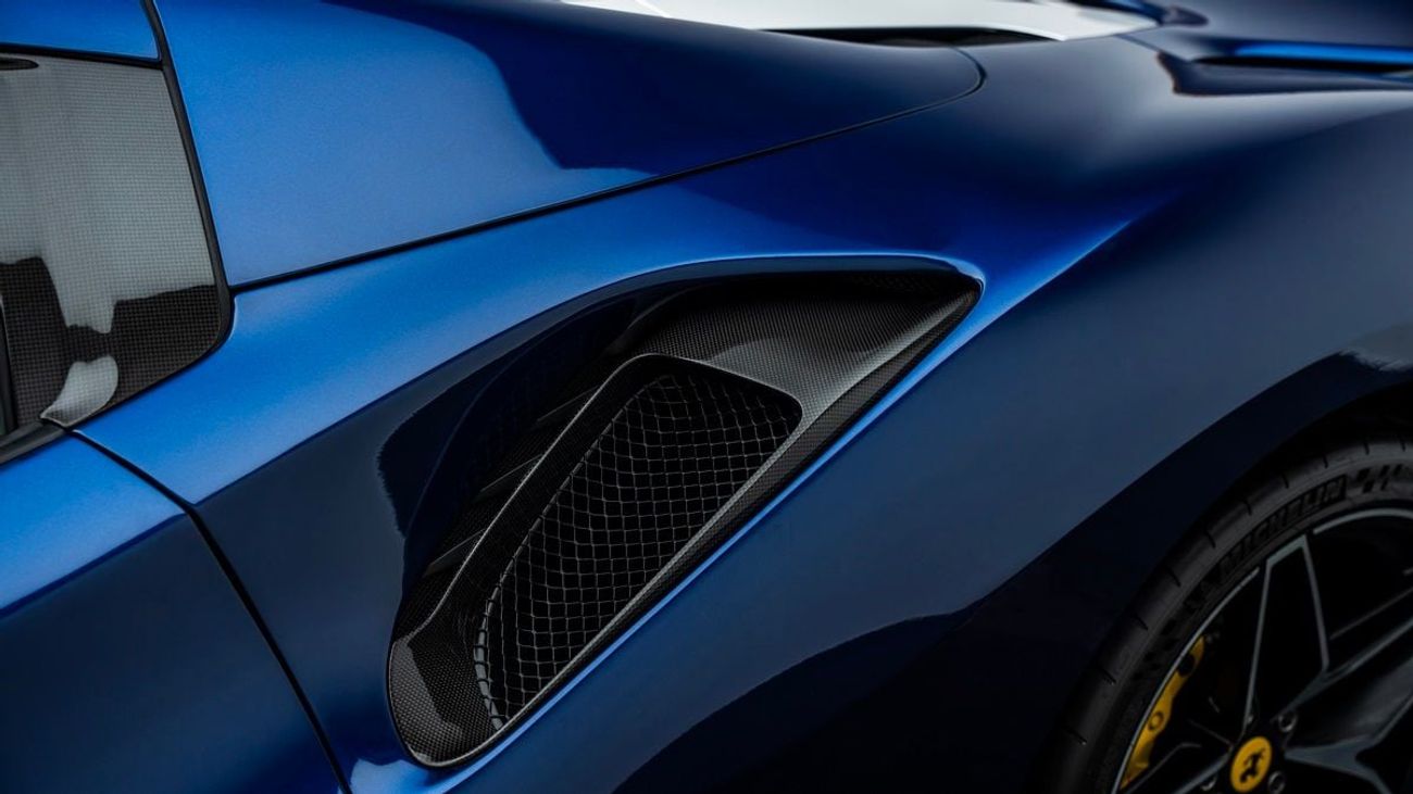 Used Ferrari 488 Pista Spider - 2020 - Euro Specs 2020 for sale in ...