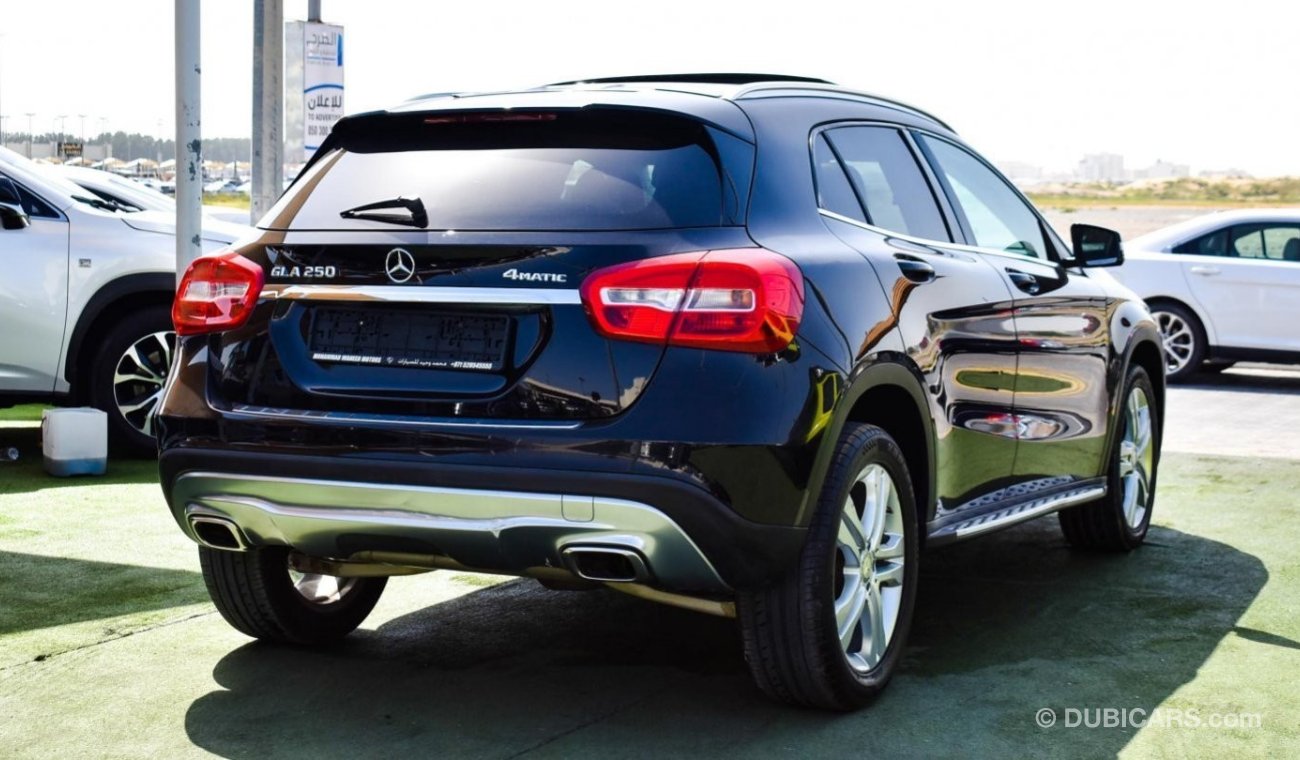 Used Mercedes-Benz GLA 250 2015 for sale in Sharjah - 585395