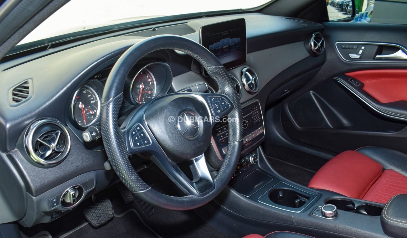 Used Mercedes-Benz GLA 250 2020 for sale in Sharjah - 763707