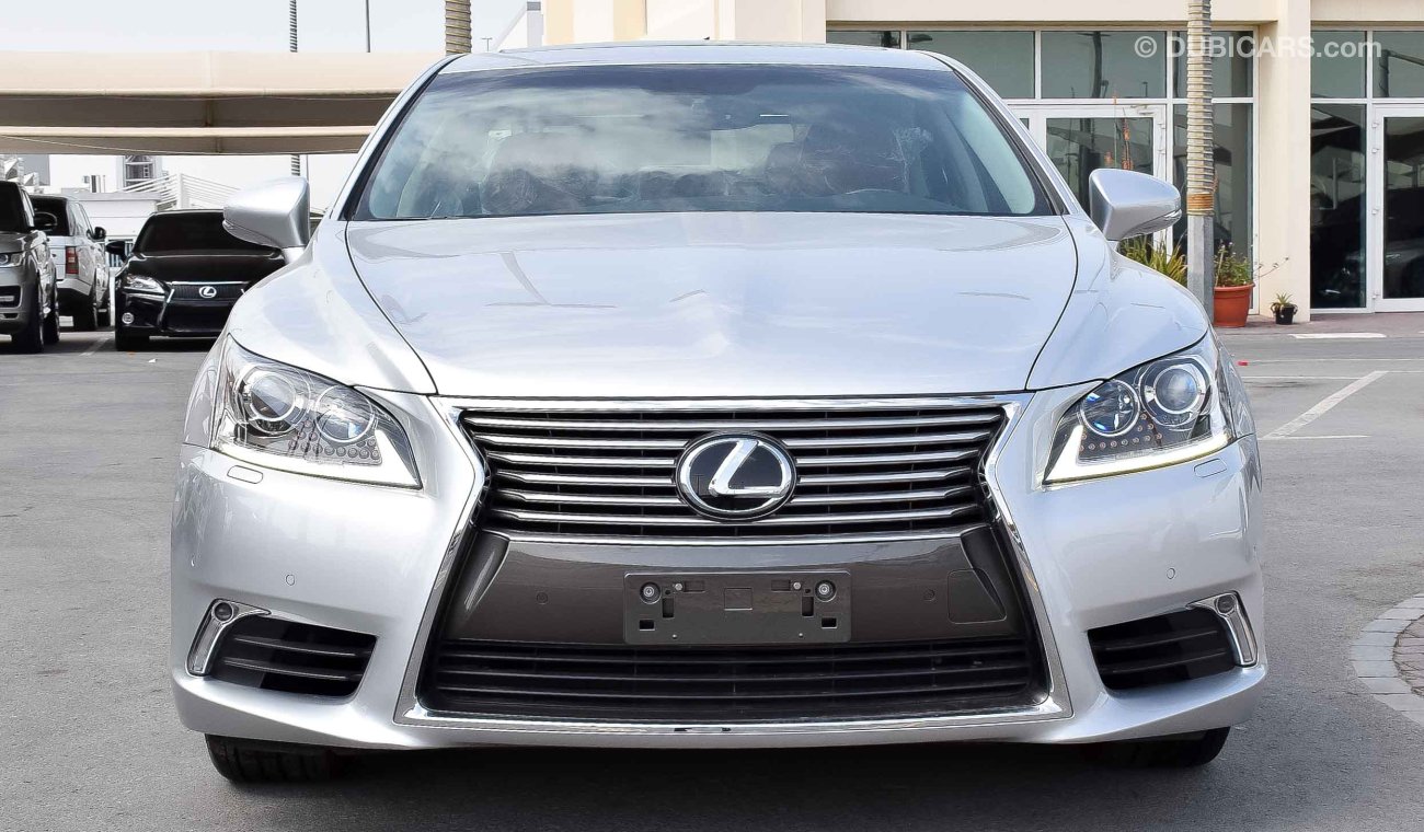 Used Lexus LS460 2017 for sale in Dubai - 212426