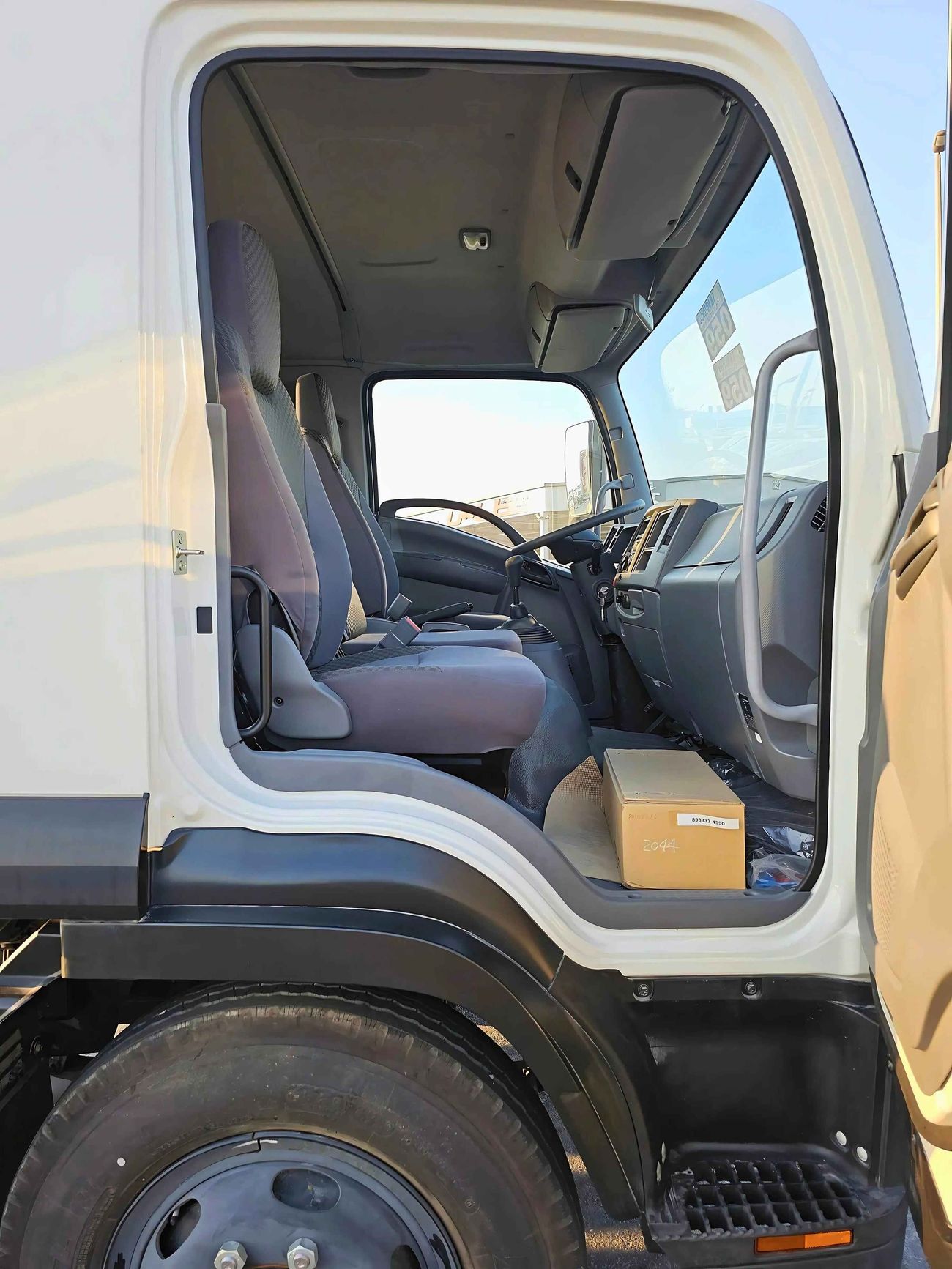 New Isuzu FSR 8.2L DIESEL / M/T / 3 STR / 2024 MY (CODE # FSR) 2024 for sale in Dubai - 833164