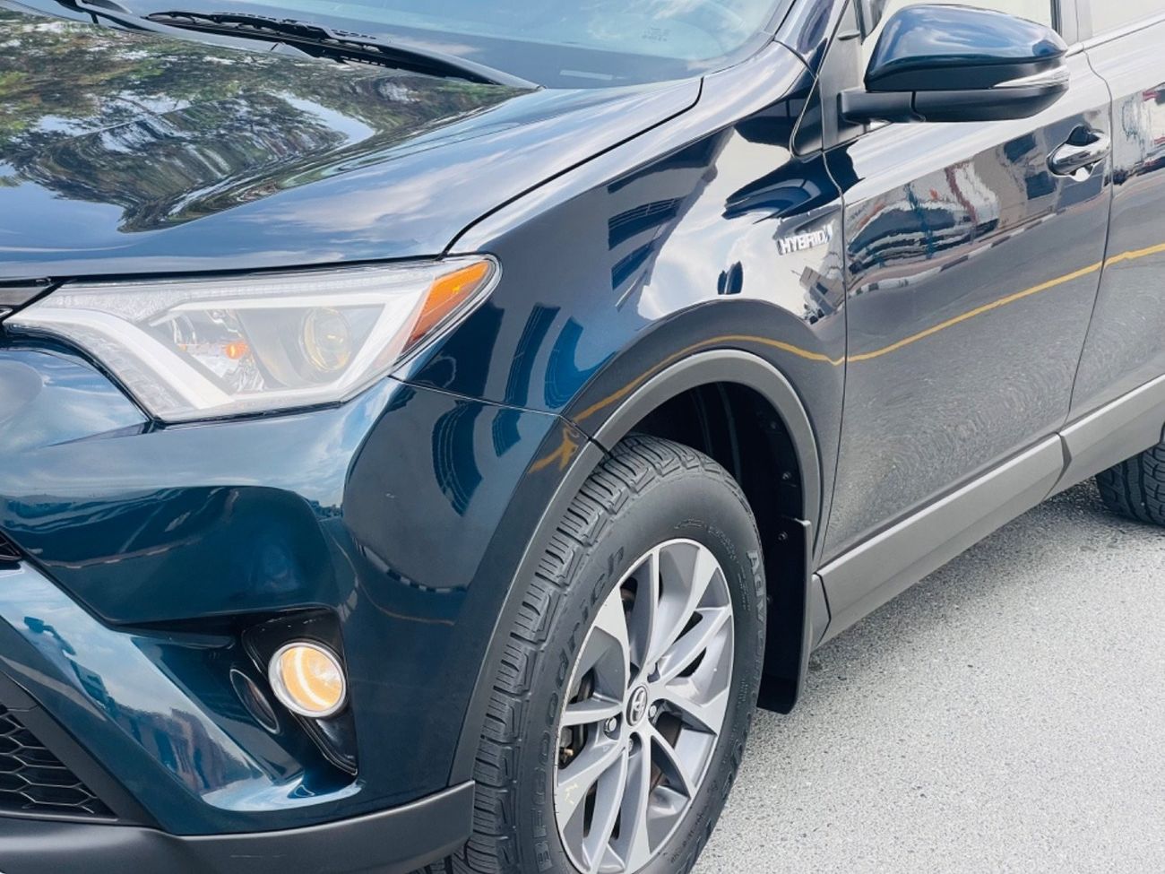 Used Toyota RAV4 Platinum Hybrid AWD full option 2017 for sale in Dubai ...