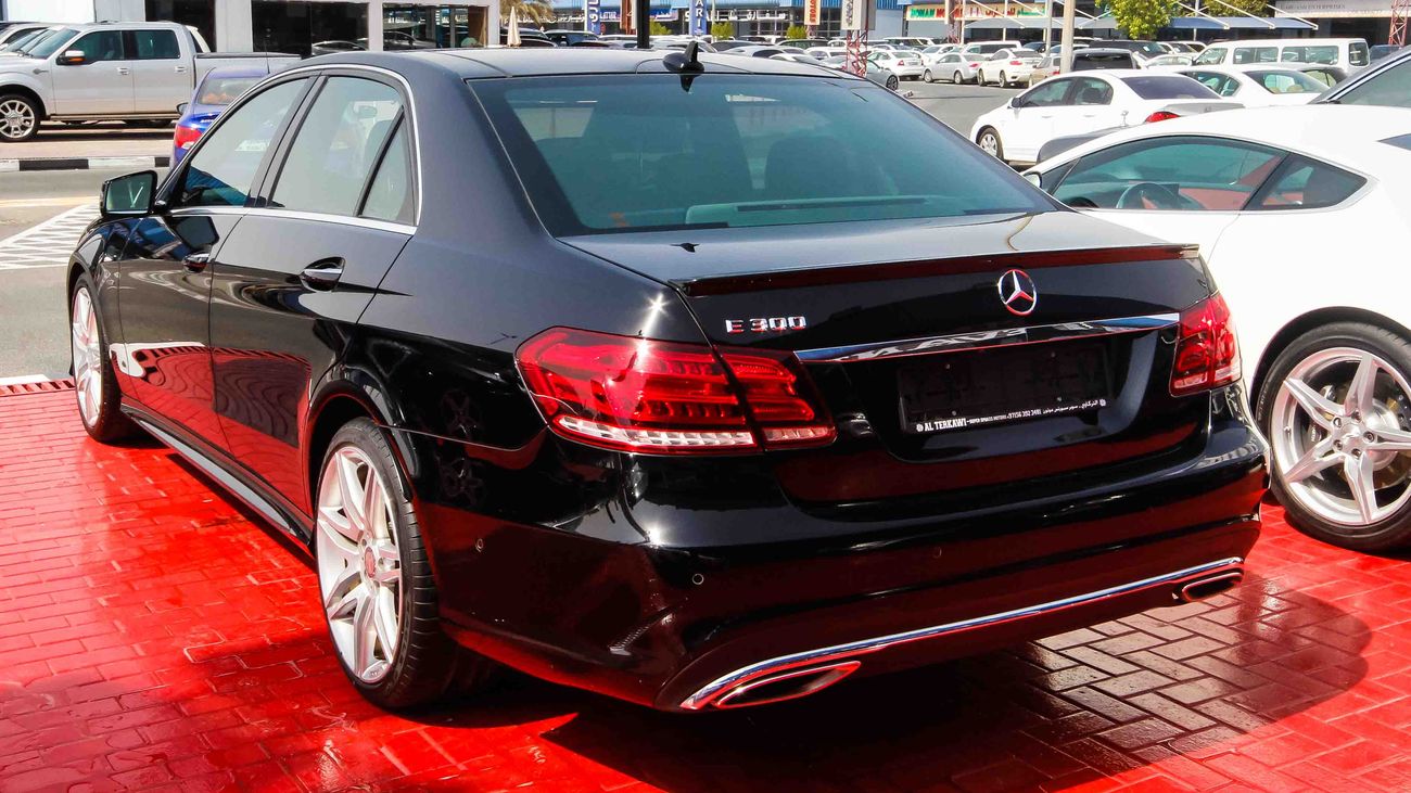 Used Mercedes-Benz E300 2016 for sale in Dubai - 118074