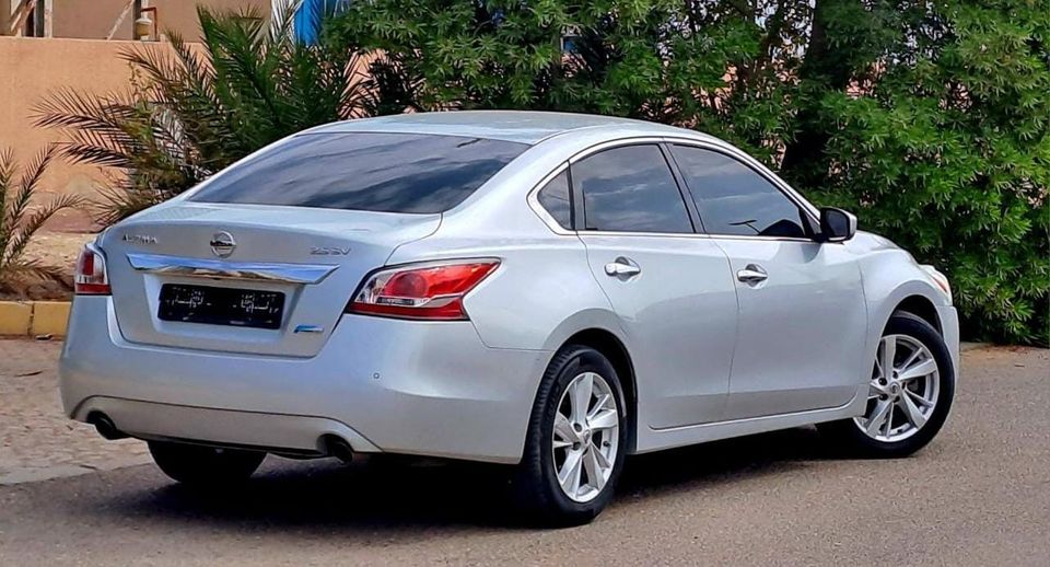 Used Nissan Altima SV 2016 2.5L GCC (580X48/-MONTHLY) 2016 for sale in ...