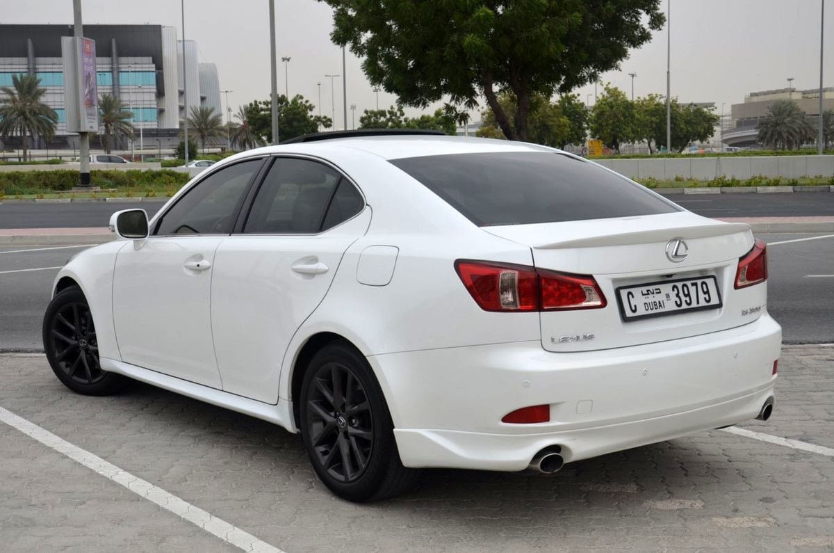 Lexus IS 300 Fully Loaded in Perfect Condition for sale: AED 62,000 ...