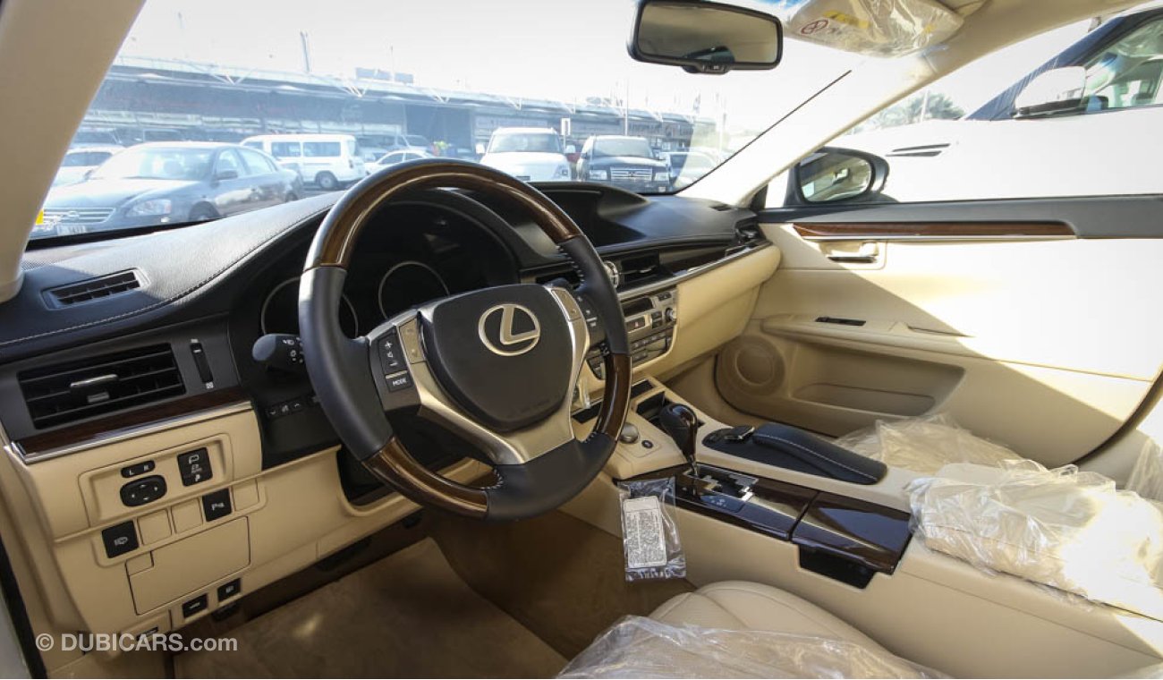 New Lexus ES250 2015 for sale in Dubai - 72943
