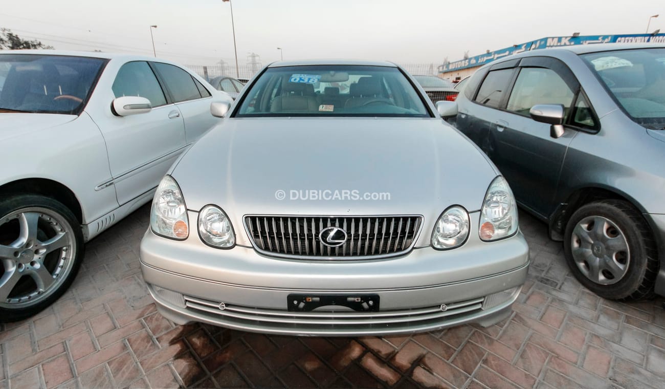 Used Lexus ES 300 2005 for sale in Dubai - 8705