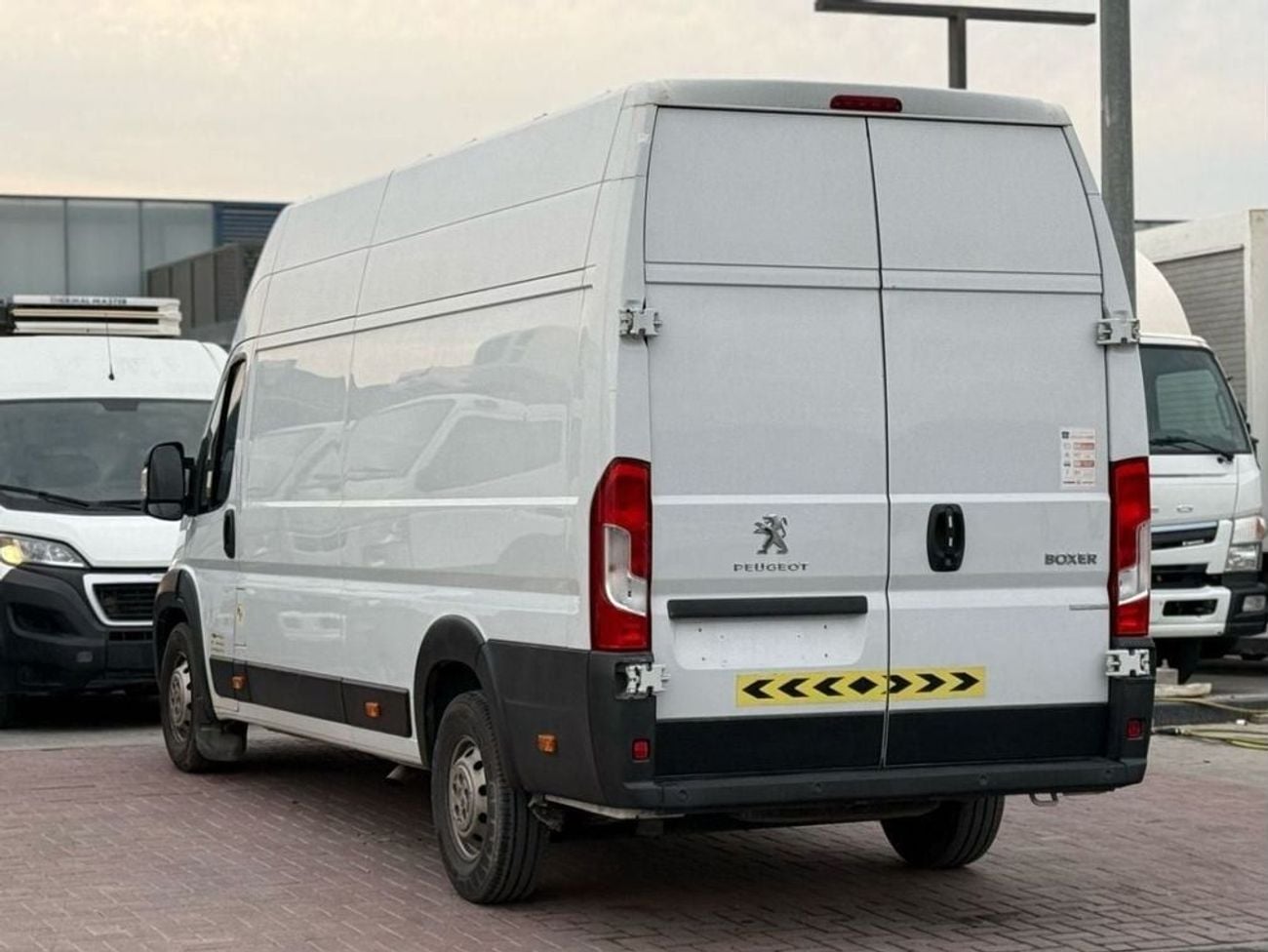 Used Peugeot Boxer 2022 | Van | Ref#592 2022 for sale in Sharjah - 828392
