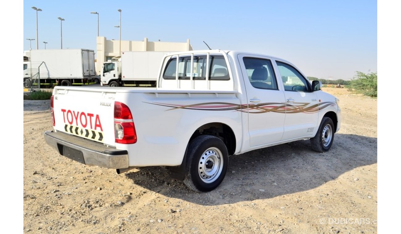 Used Toyota Hilux 4X2 2.0L DOUBLE CABIN PICK UP GCC SPECS 2015 for sale ...