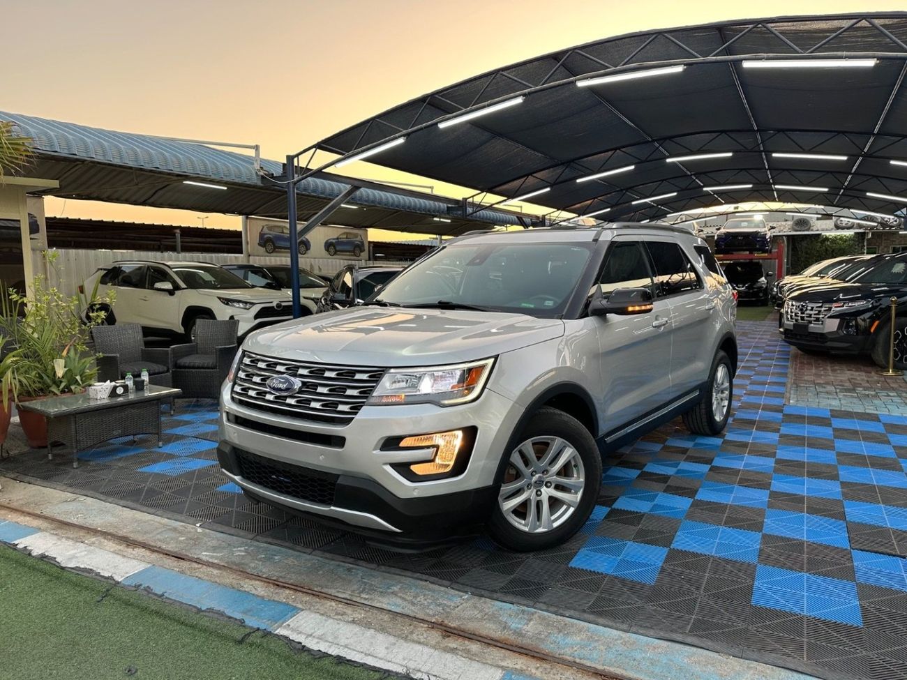 Used Ford Explorer Sport Trac Ford Explorer 2018 with 3.3L B6 engine, full trim, in perfect ...