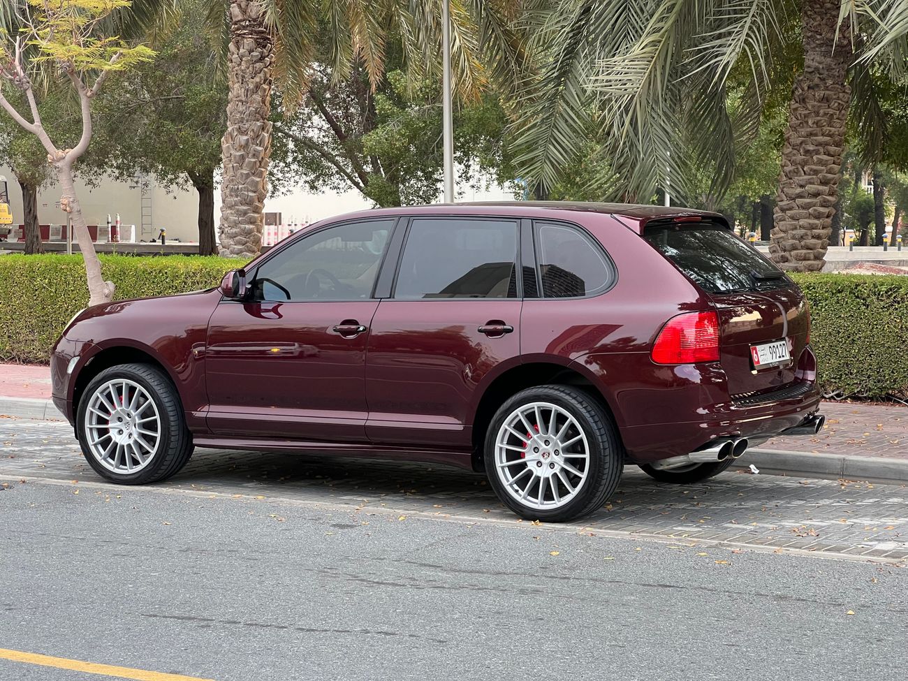 Used Porsche Cayenne V8 955 2004 for sale in Dubai - 755181