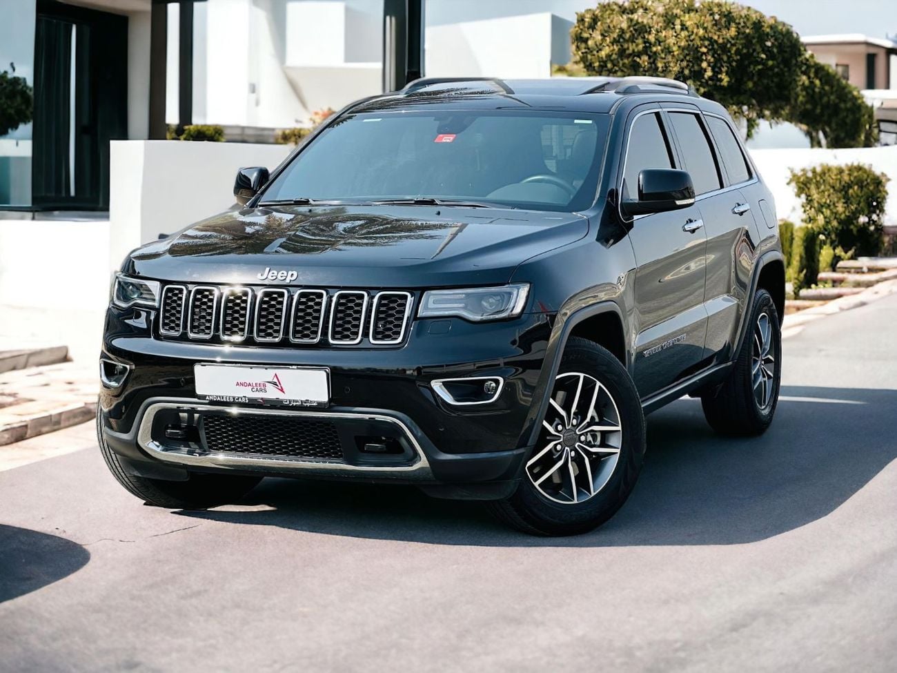 Used AED 2,320 PM | UNDER WARRANTY | FSH | LOW MILEAGE | LIMITED JEEP ...