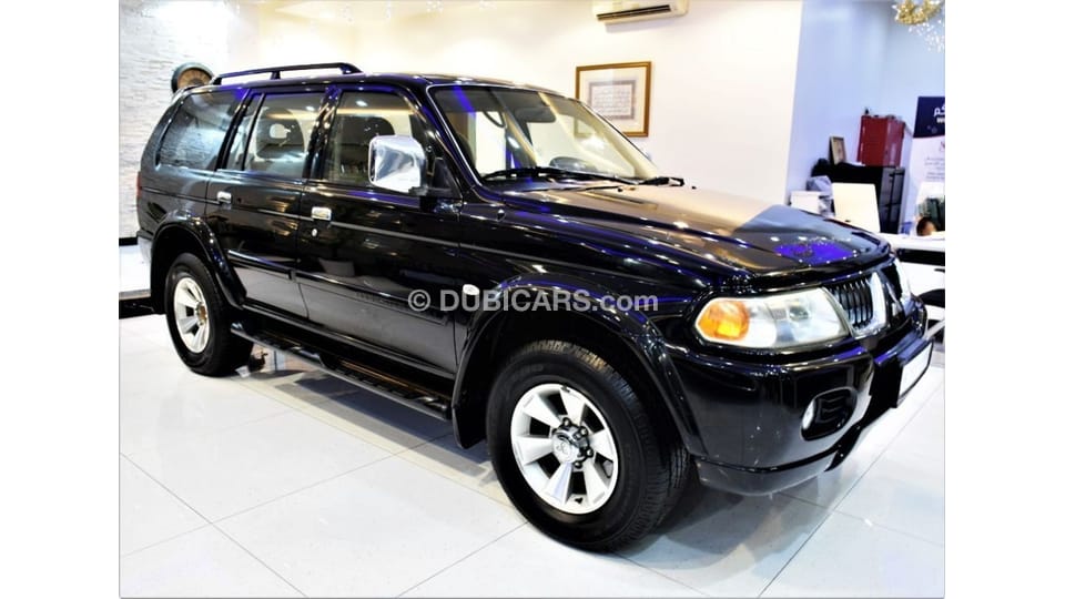 Used Amazing Mitsubishi Nativa 2010 Model!! in Black Color! GCC Specs ...