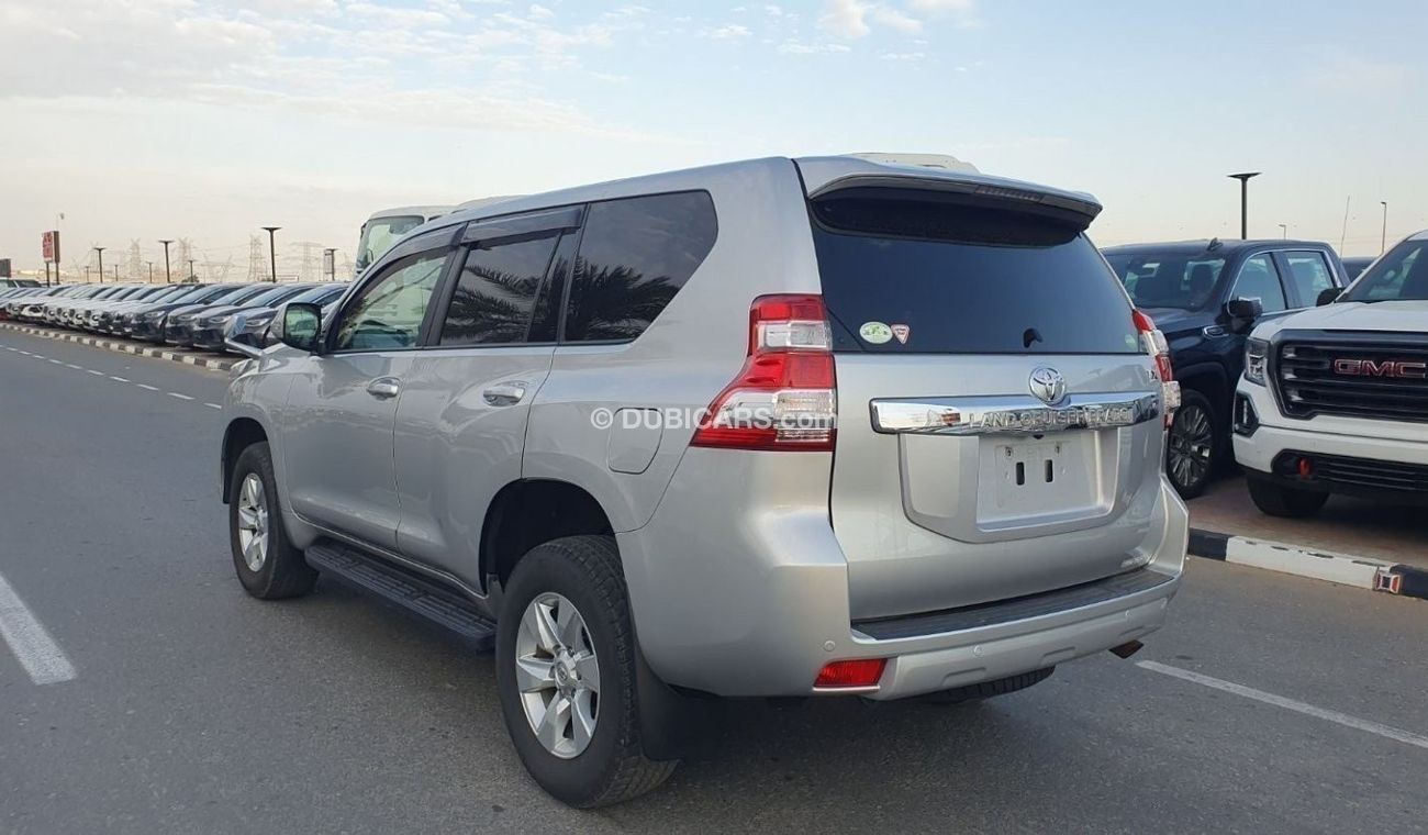 Used Toyota Prado RHD DIESEL 2017 for sale in Dubai - 574118
