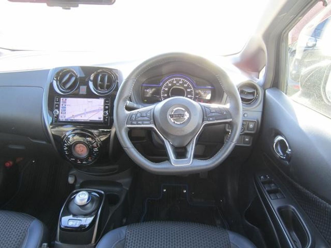 Used Nissan Note HE12 2018 for sale in Japan - 710129