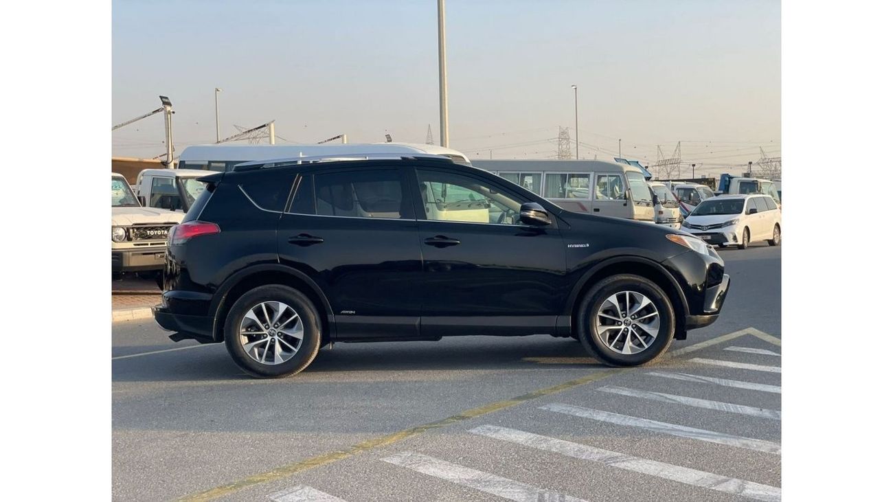 Used 2016 Toyota Rav4 Hybrid Fuel ⛽ XLE 4x4 AWD Full Option - 2.5L V4 ...