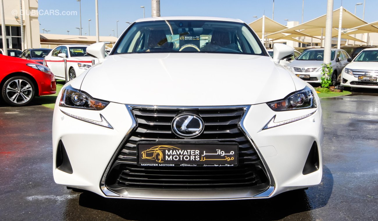 New Lexus IS350 2017 for sale in Dubai - 89655