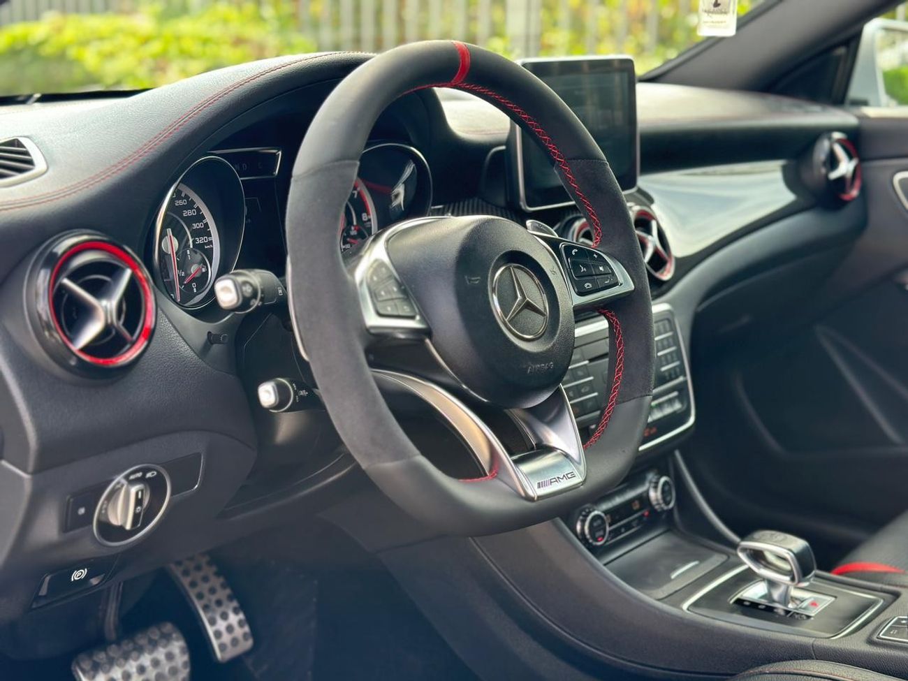 Used Mercedes-Benz CLA 45 AMG 2.0L Inline-4 Turbo Engine RWD, 355 HP ...