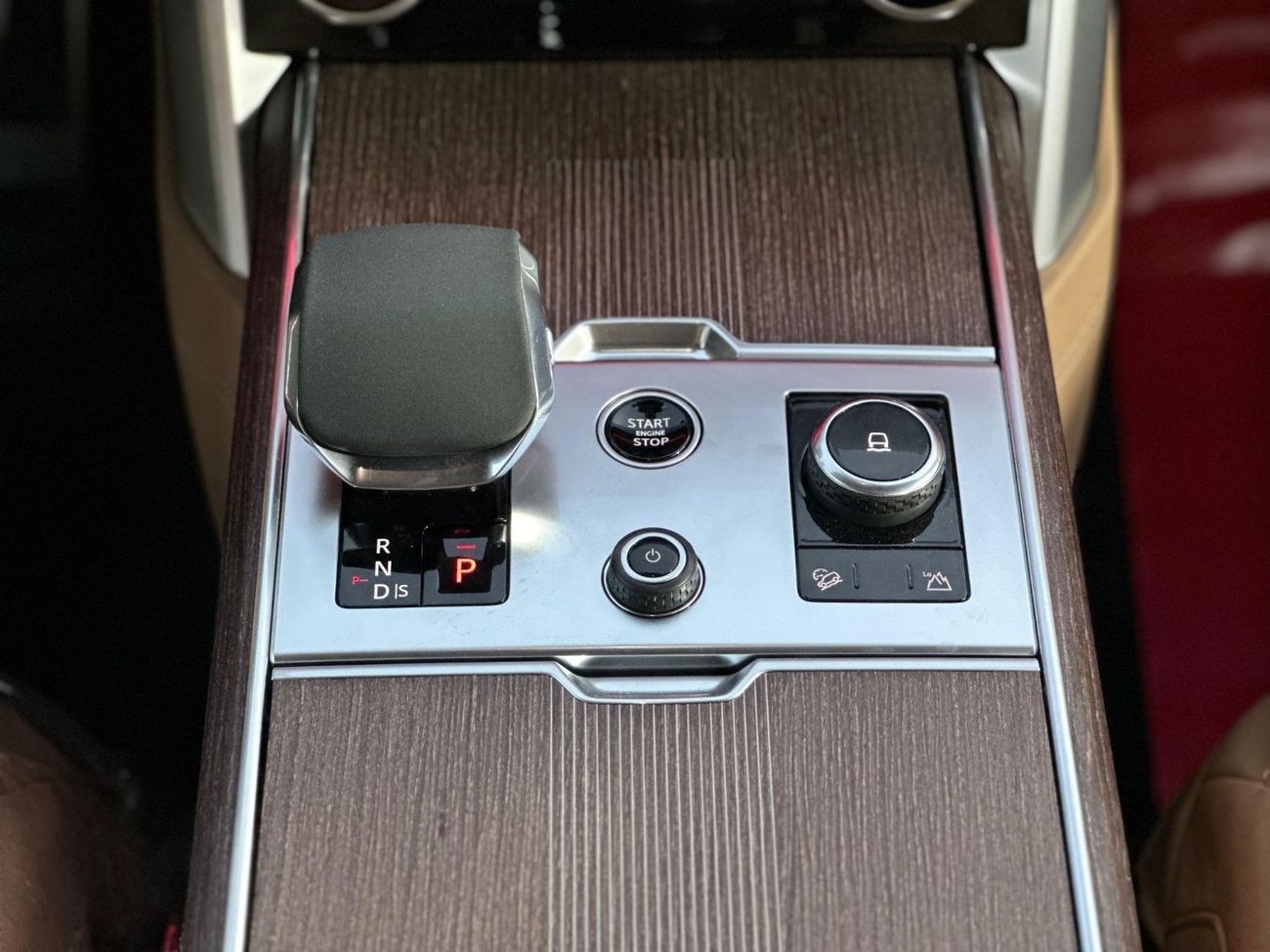 New Land Rover Range Rover Brand NEW RR Autobiography V8 P530 SWB ...