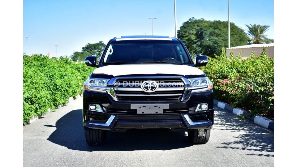 New Toyota Land Cruiser 200 GXR V8 4.5L DIESEL AT PLATINUM EDITION WITH ...