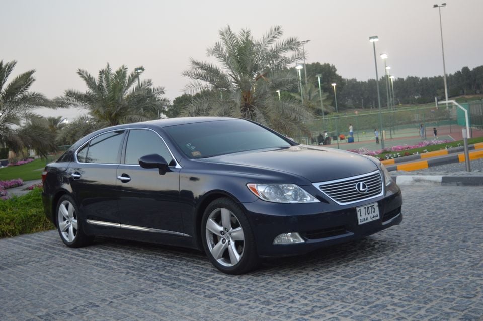 Used Lexus LS460 lexus LS 460 FULL ULTRA 2007 for sale in Dubai - 153959