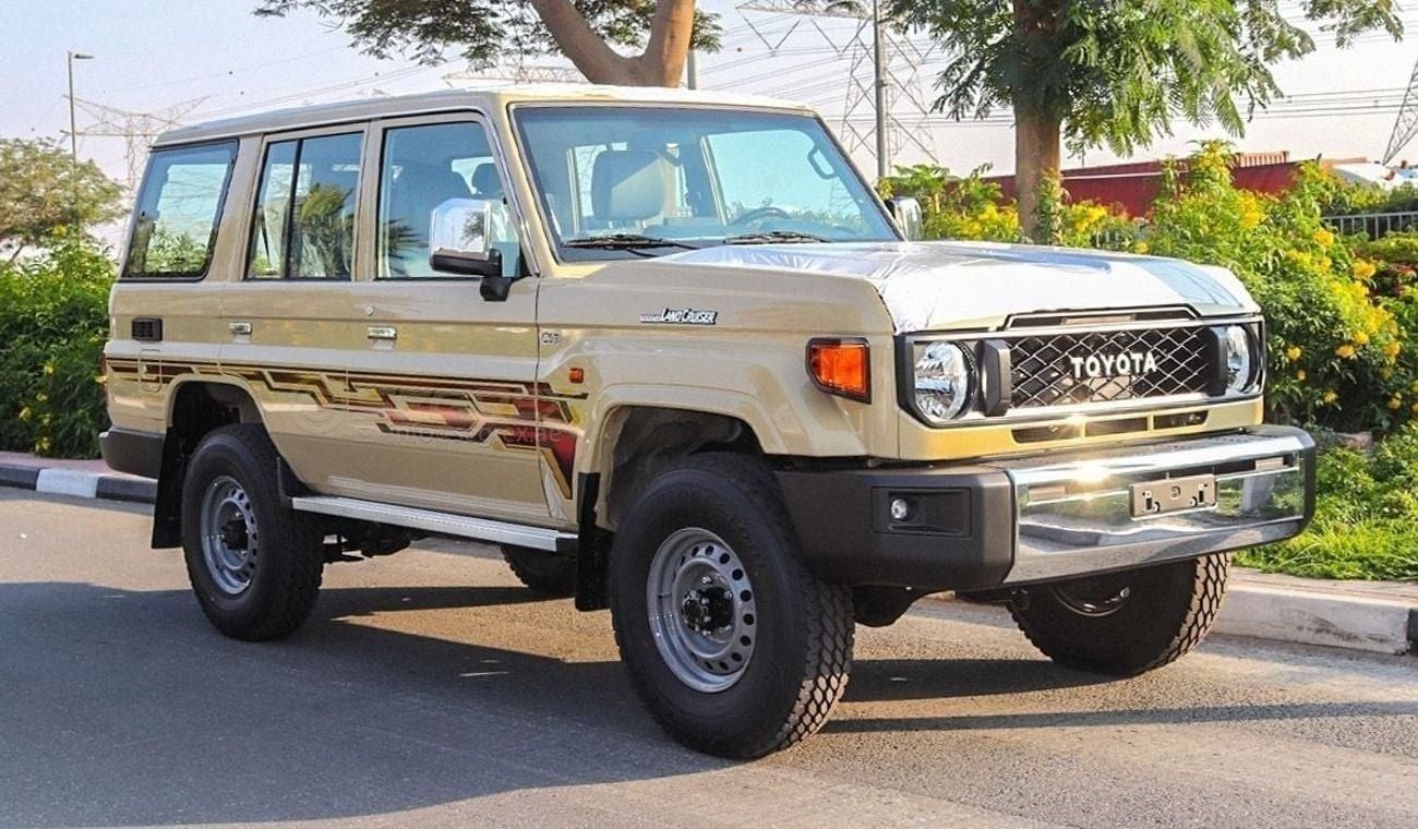 جديدة تويوتا لاند كروزر هارد توب 2025 Model Toyota Land Cruiser 70, LC76, 4.0L Petrol 4WD 5M/T ...